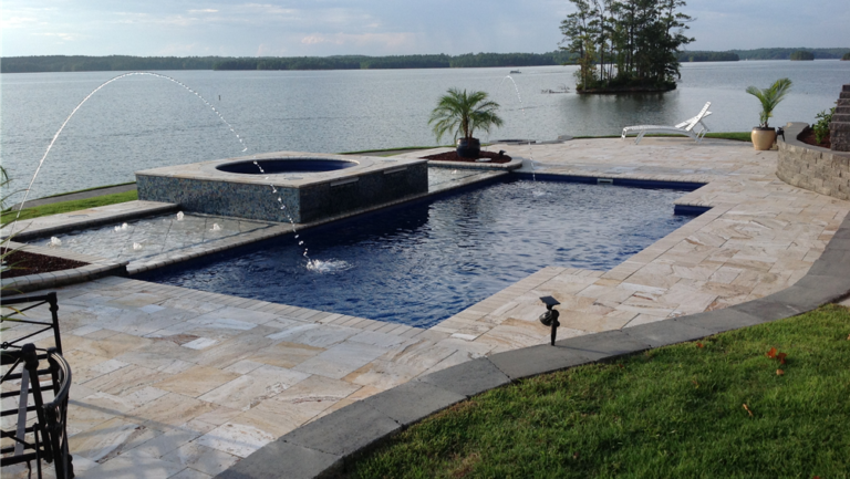 Earl's Pools - Installing custom pools Alabama since 1973